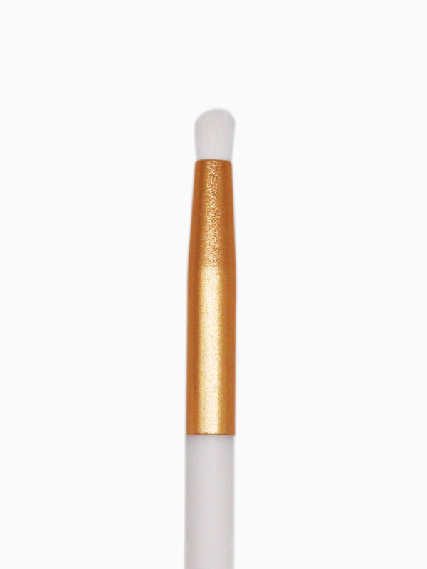 Precision Eye Brush | Gabor Cosmetics Shop Online